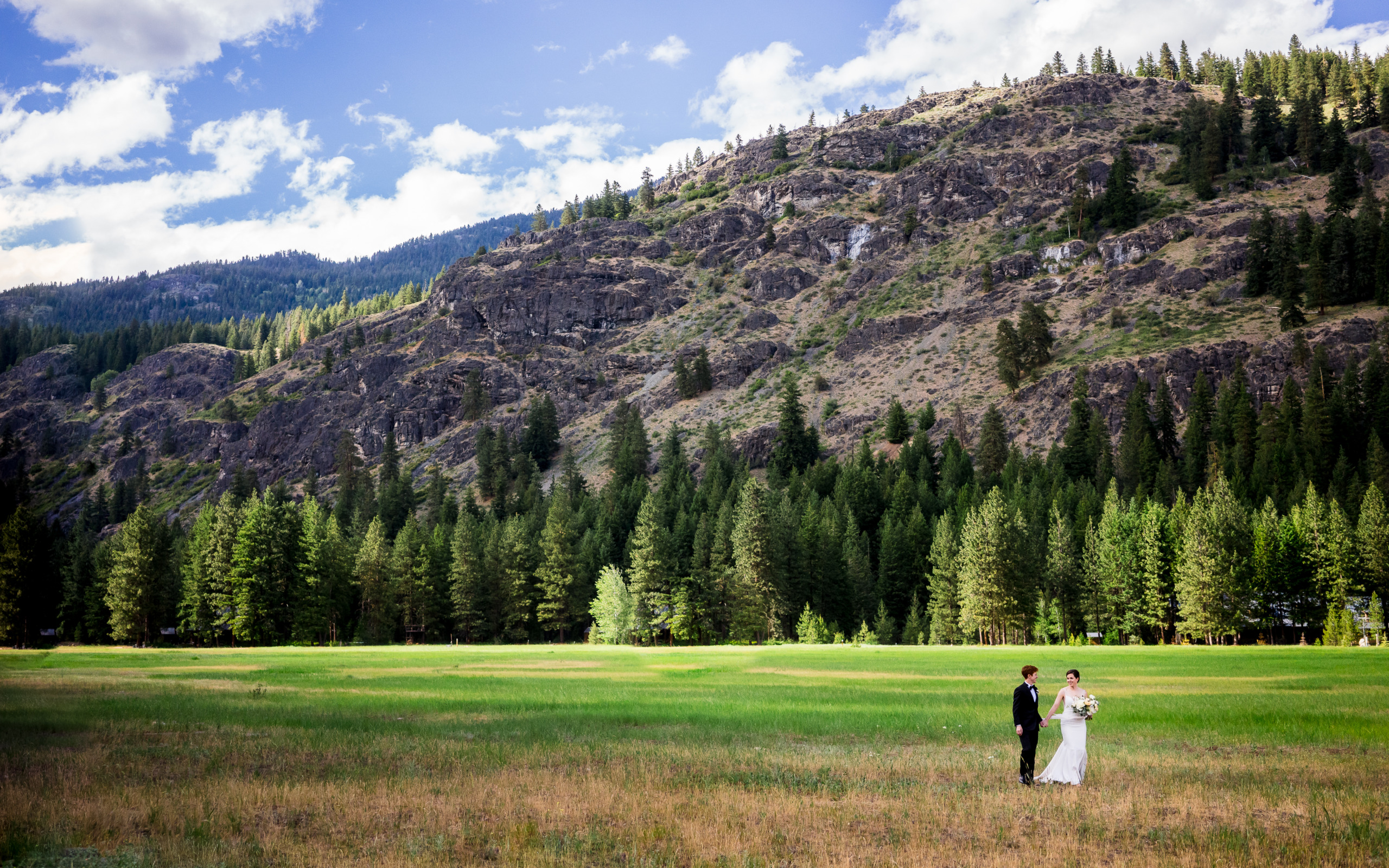 Mazama Wedding Heather And Peter's Rustic Outdoor Summer Mountain